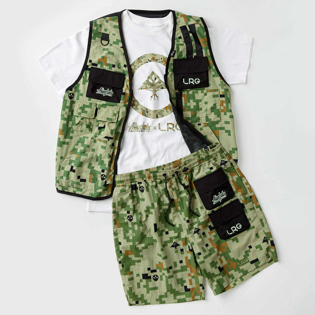 LRG ALIEN CYCLE TEE - WHITE | LRG Clothing